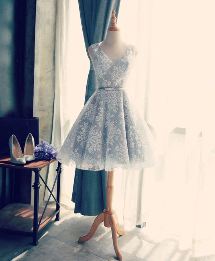 Homecoming Dresses Cute V Neck Lace Short Prom Dress Lace Evening